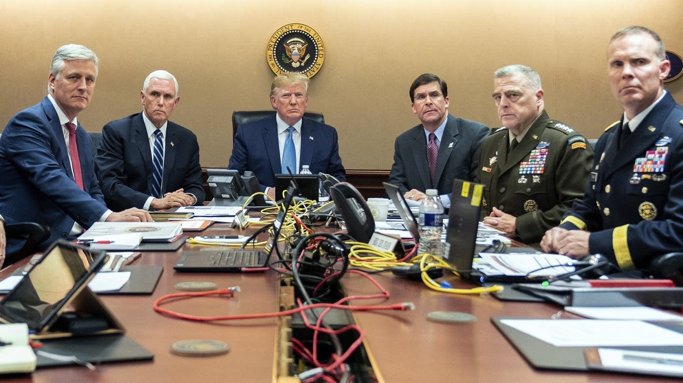 Situation Room: 2 photos capture vastly different presidents | MPR News