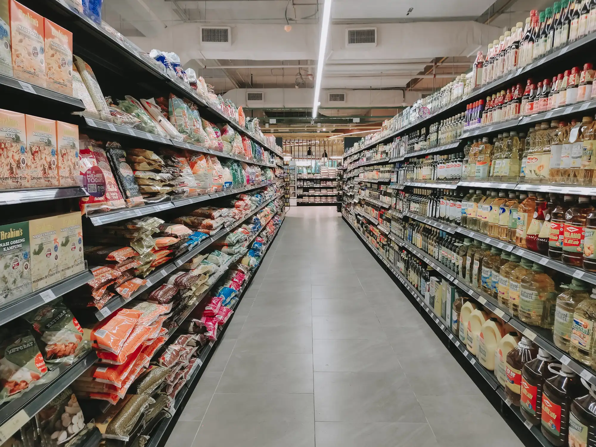 Are in-store grocery chain brands having a moment?