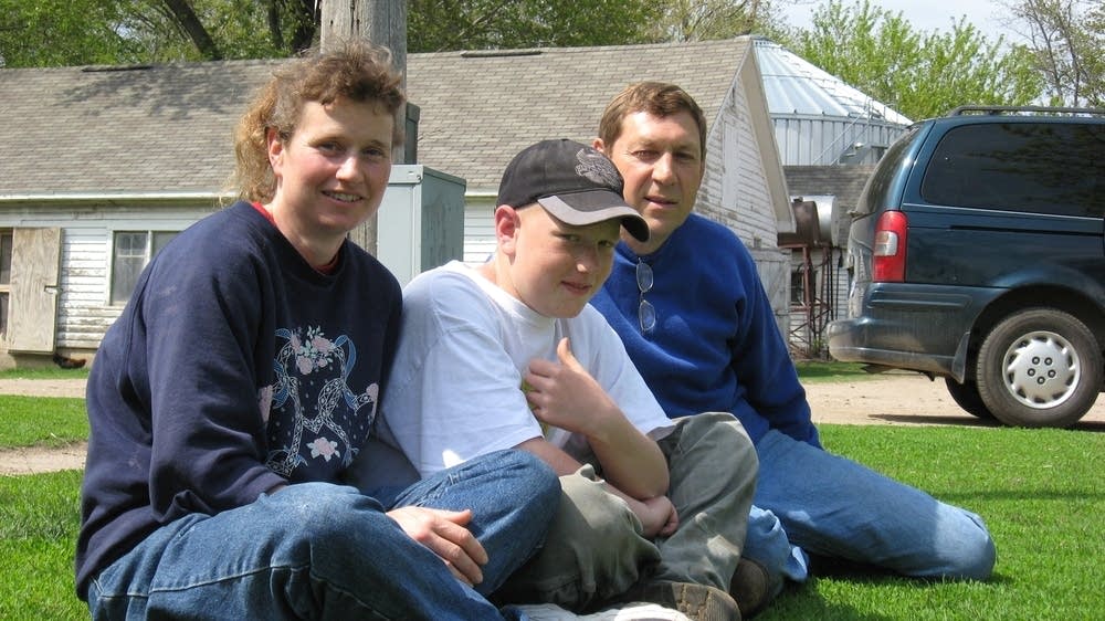 Judge orders Daniel Hauser to continue chemotherapy | MPR News