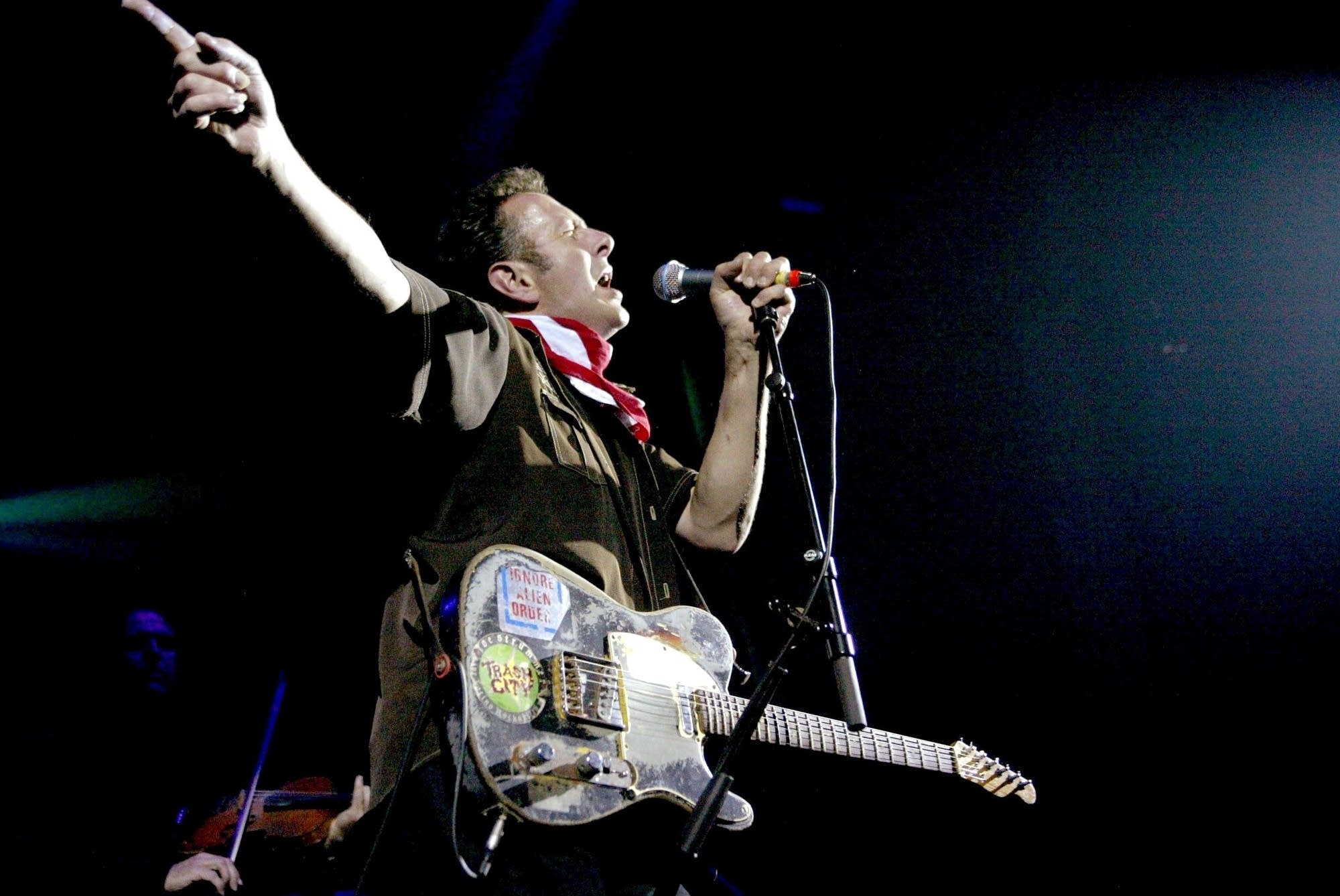 Dec. 22 in Music History: Remembering Joe Strummer