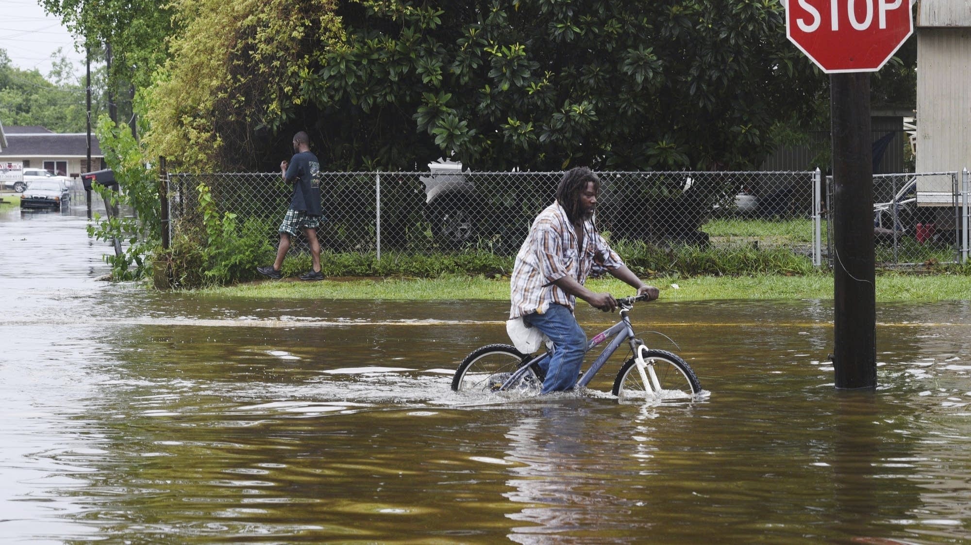 Weakened Barry still poses flood, tornado risks | MPR News