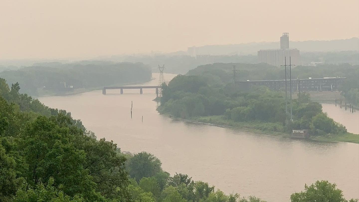 After record-setting bad air quality Thursday, smoky and hazy ...