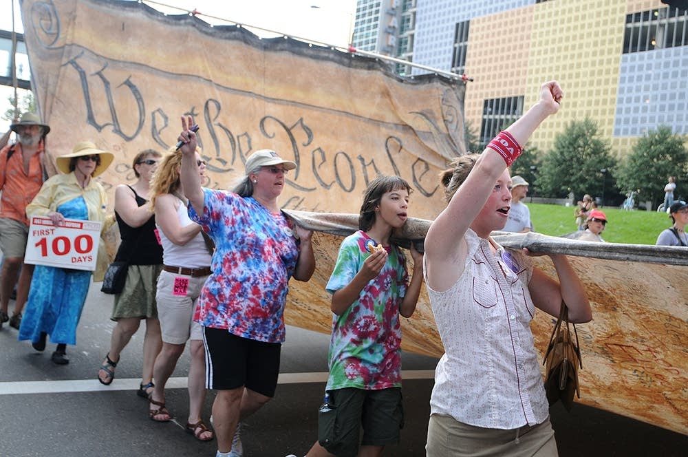 Slideshow: Anti-war protesters | Minnesota Public Radio News