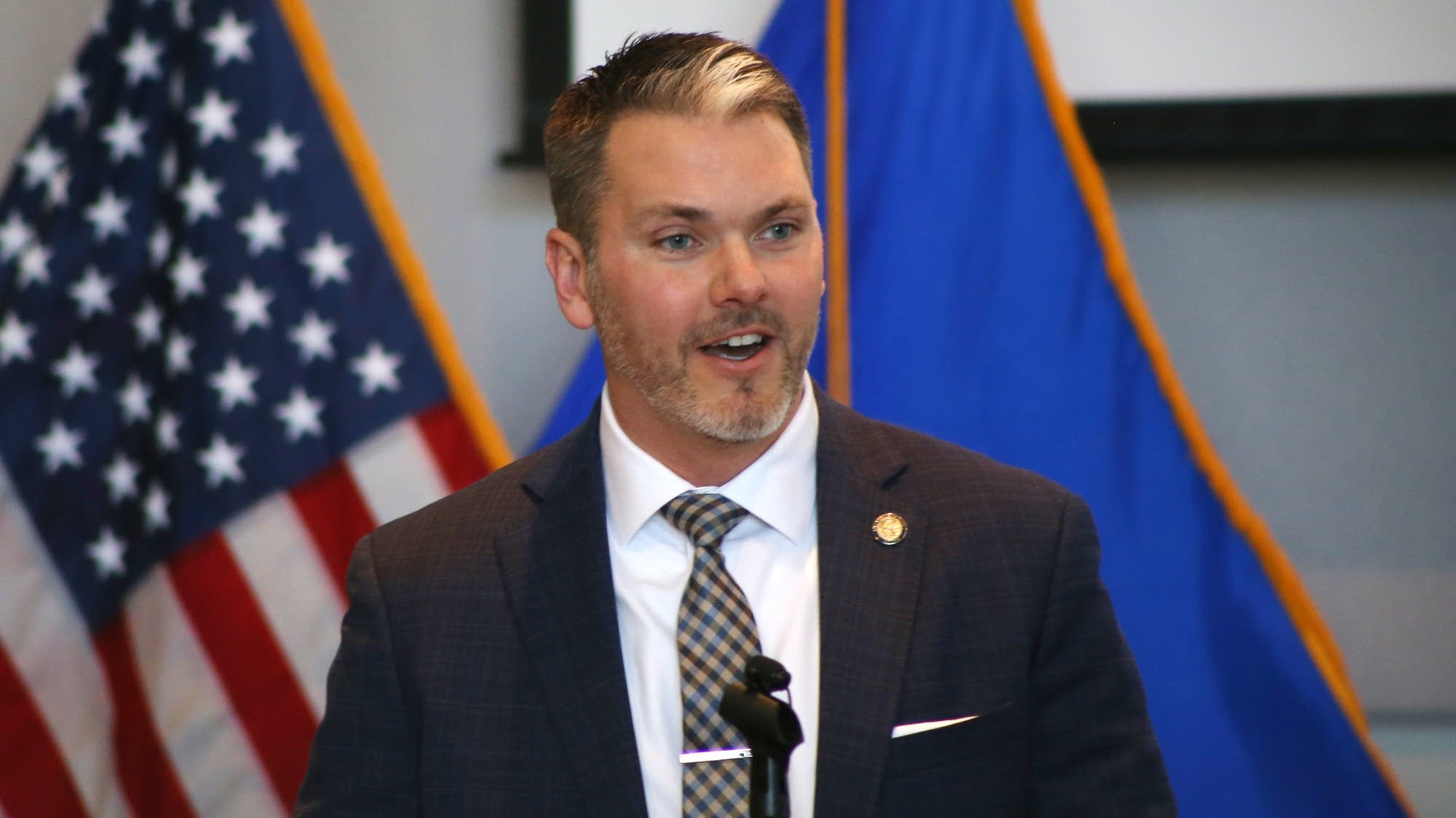 Walz’s ‘extremist’ policies set Minnesota back, says state Senate ...