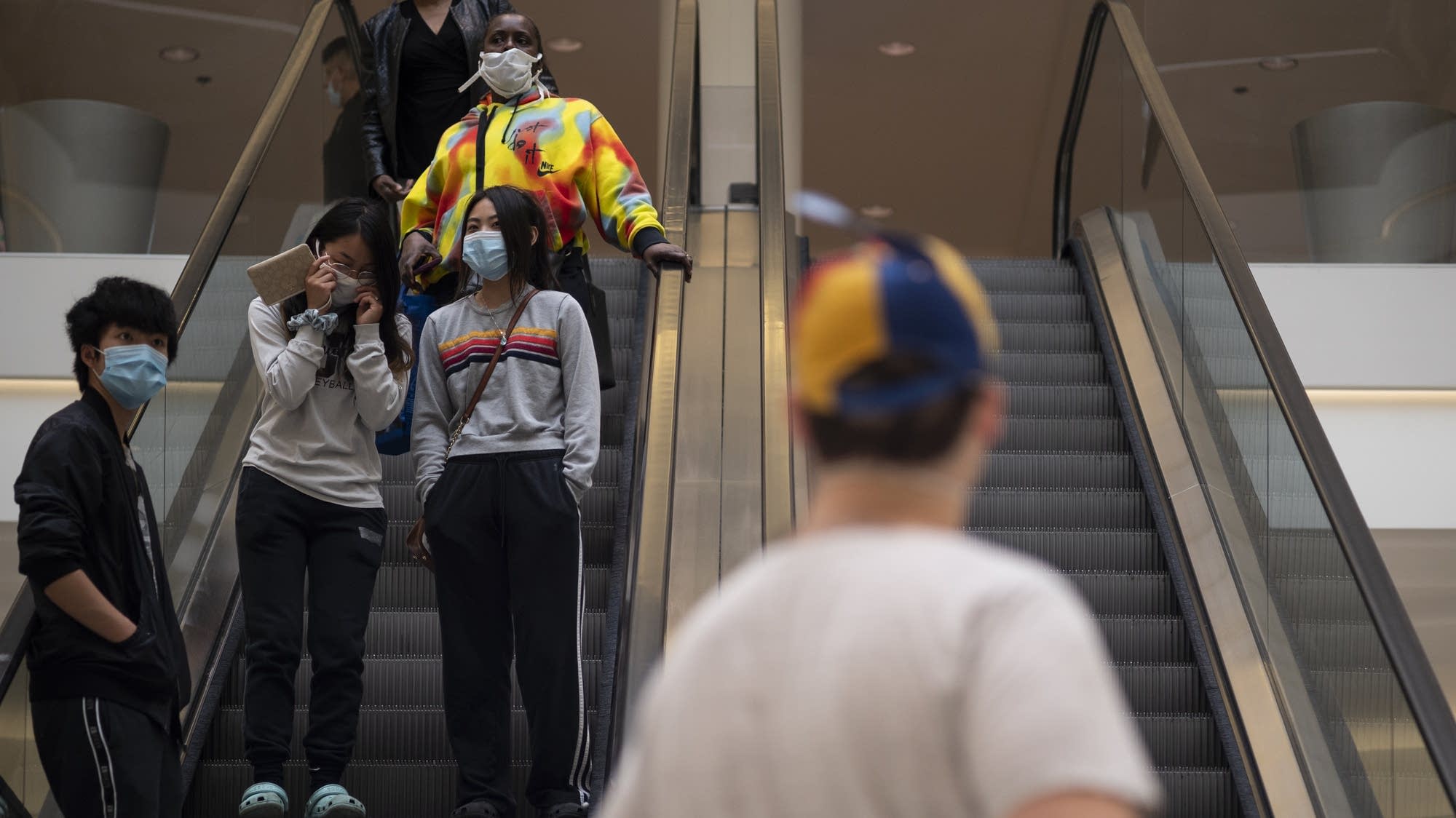 Minnesota health officials back statewide mask mandate | MPR News