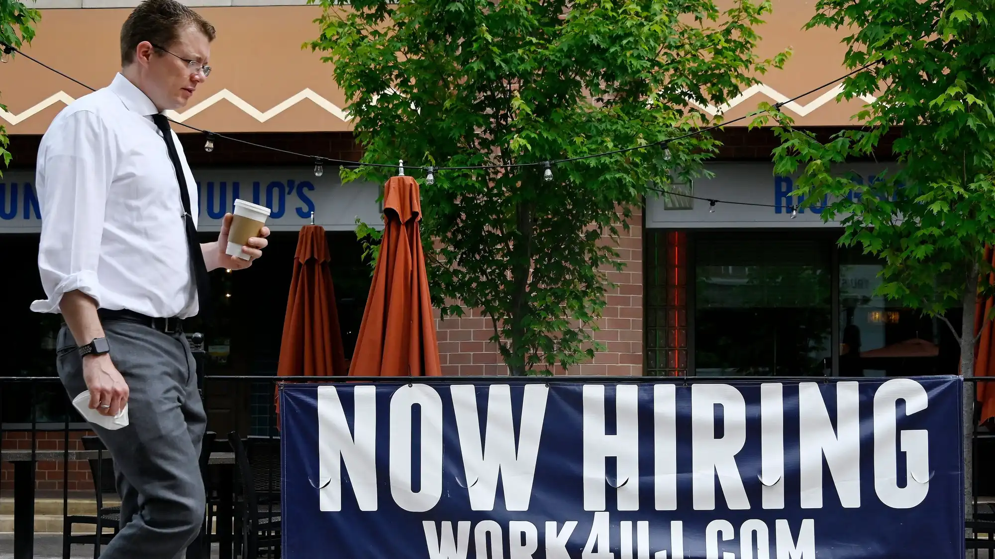 How a hot job market could lead to a recession - Marketplace