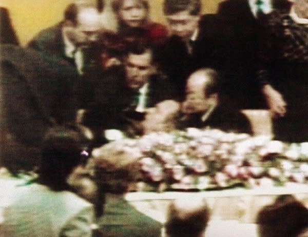 Why photojournalists were right to show you Gov. Dayton collapsing ...