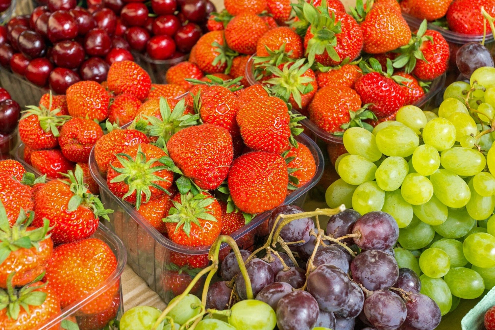 Why do fruit prices change so drastically from one week to the next?