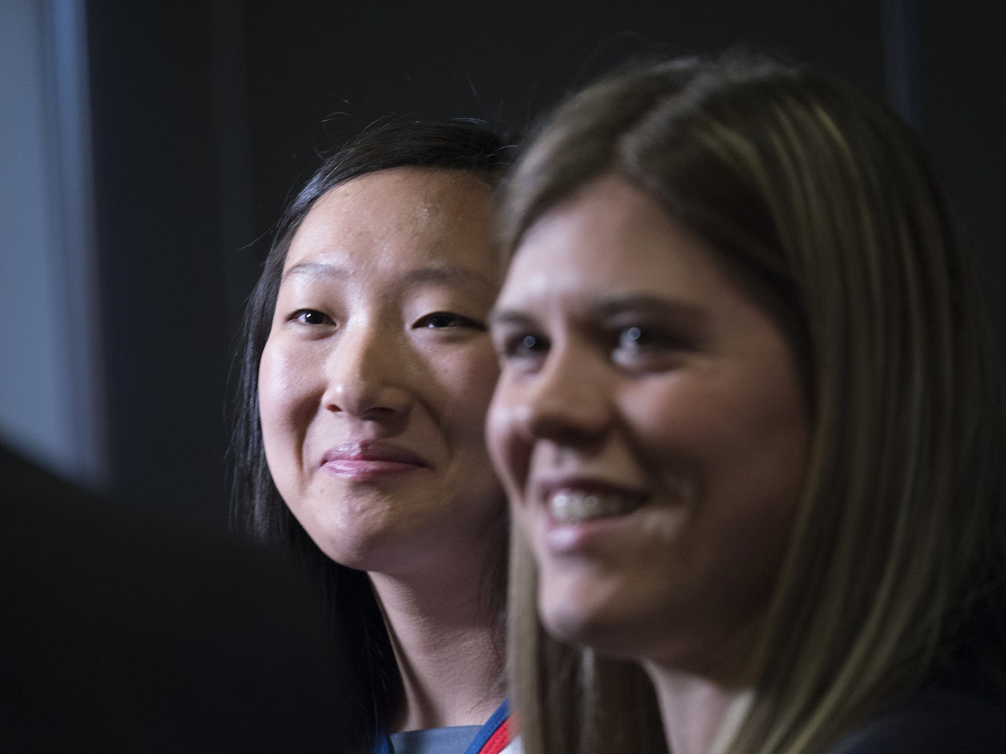 Hometown heroes: Vadnais Heights honors Olympic hockey sisters | MPR News