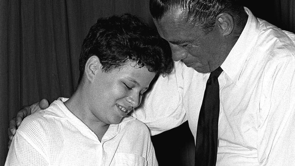 On turning 70, Itzhak Perlman remembers Ed Sullivan