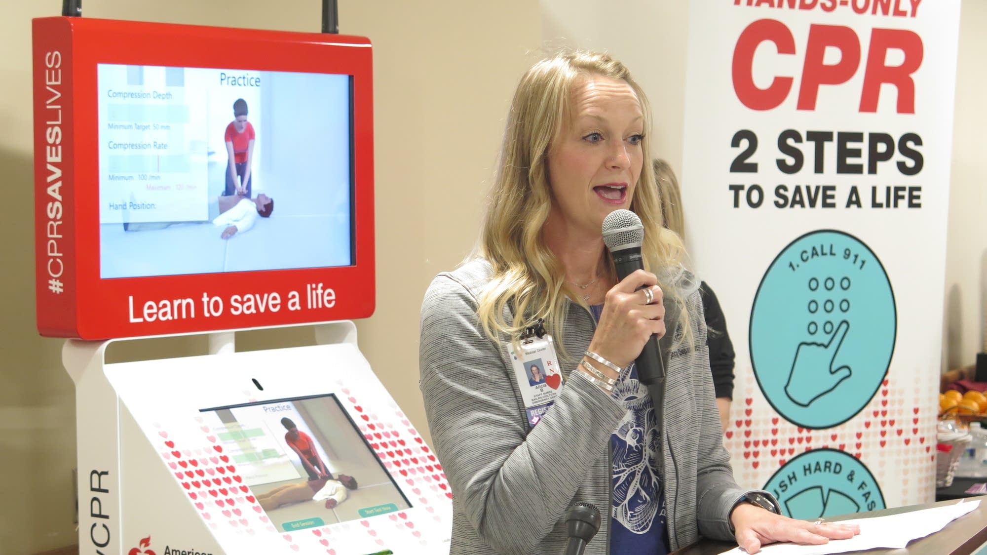 A new approach to saving lives: Kiosk teaches hands-only form of CPR ...