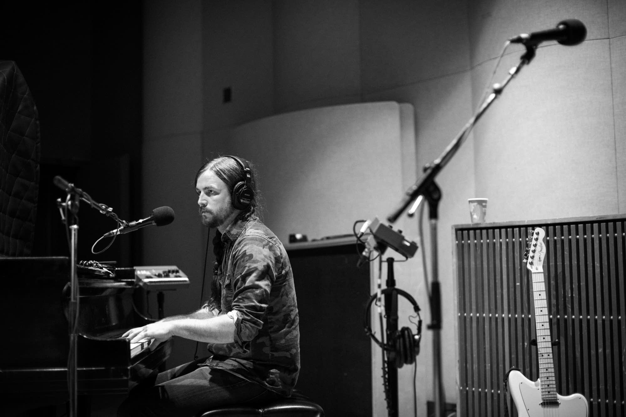 J. Roddy Walston & the Business play songs from their forthcoming album ...