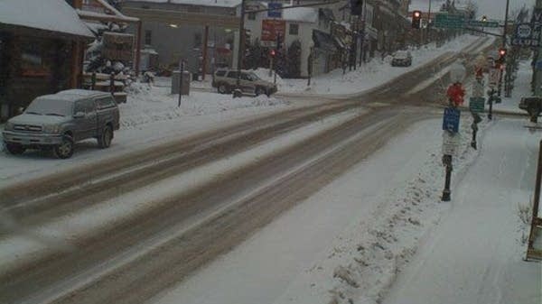 Duluth snow shot; Still on track for extended “December Thaw” | MPR News