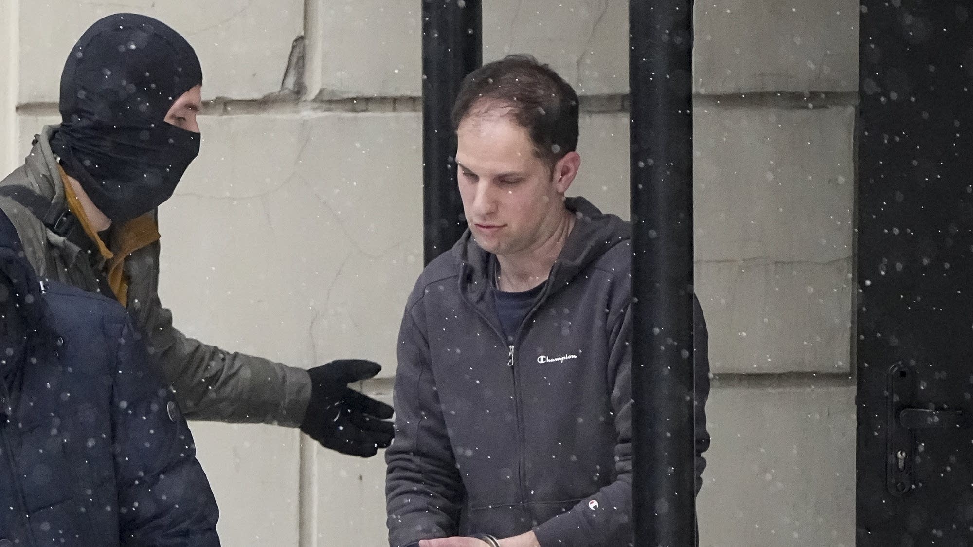 U.S. journalist marks a year in a Russian prison as courts keep ...