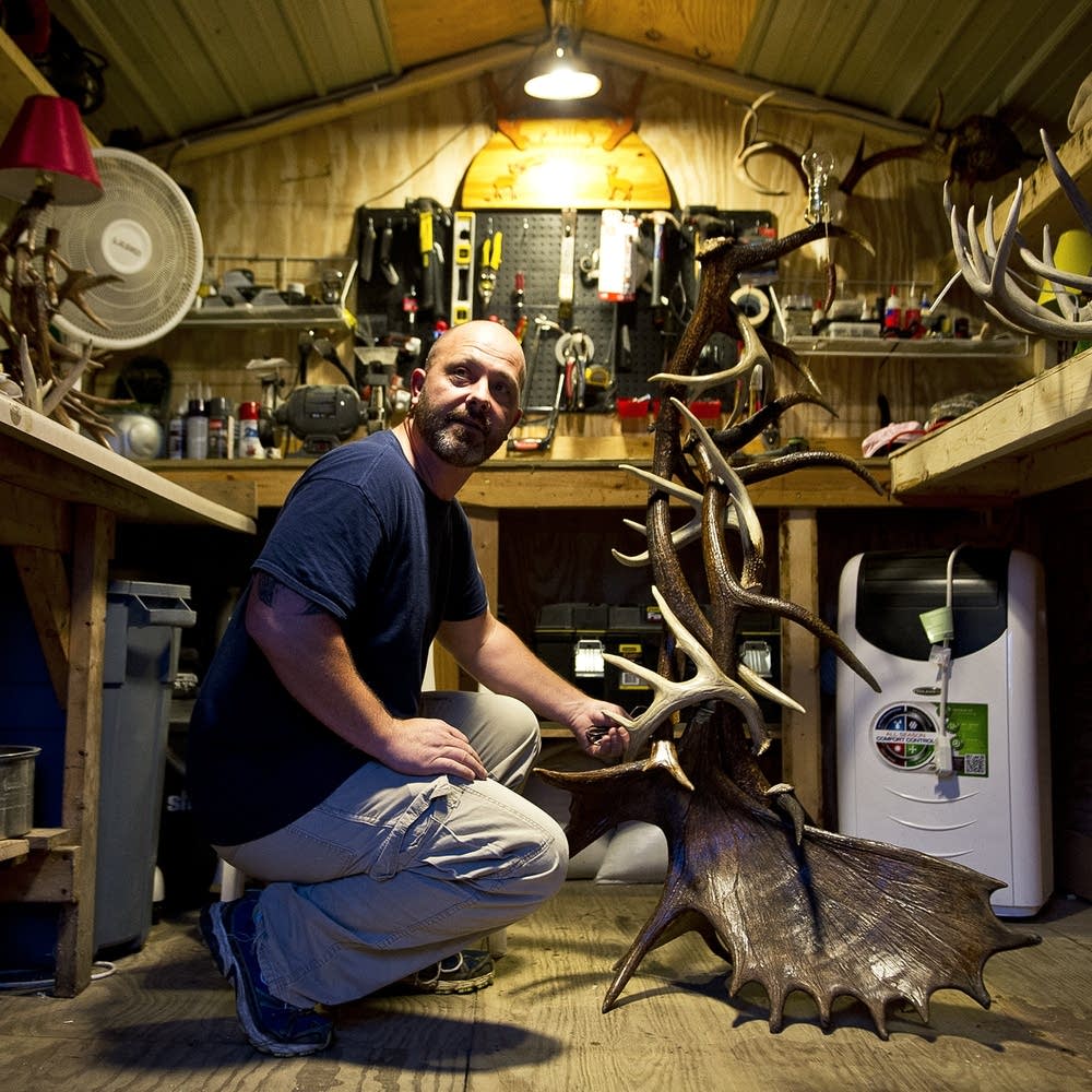 Antler Art Tag: Antler Art • Gallery MAR