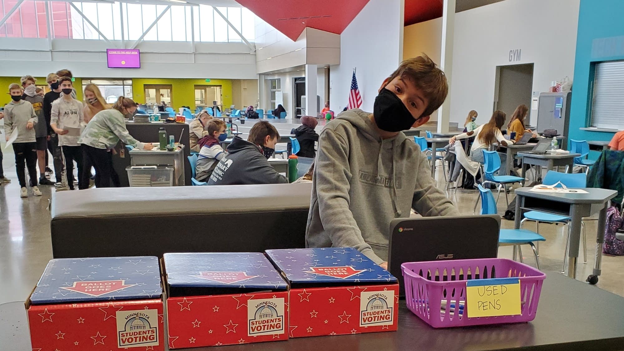 K-12 schools in Minnesota hold mock elections to teach kids how to vote ...