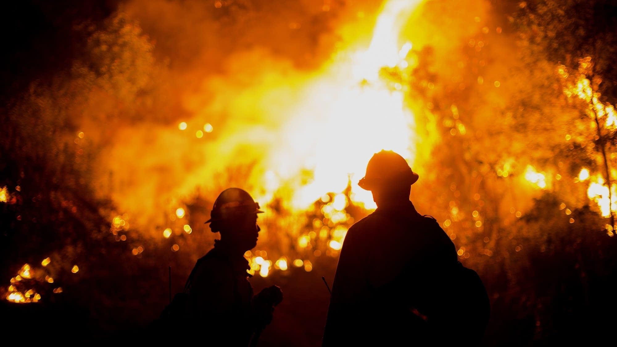 Congress budget showdown threatens federal firefighters' pay - Marketplace