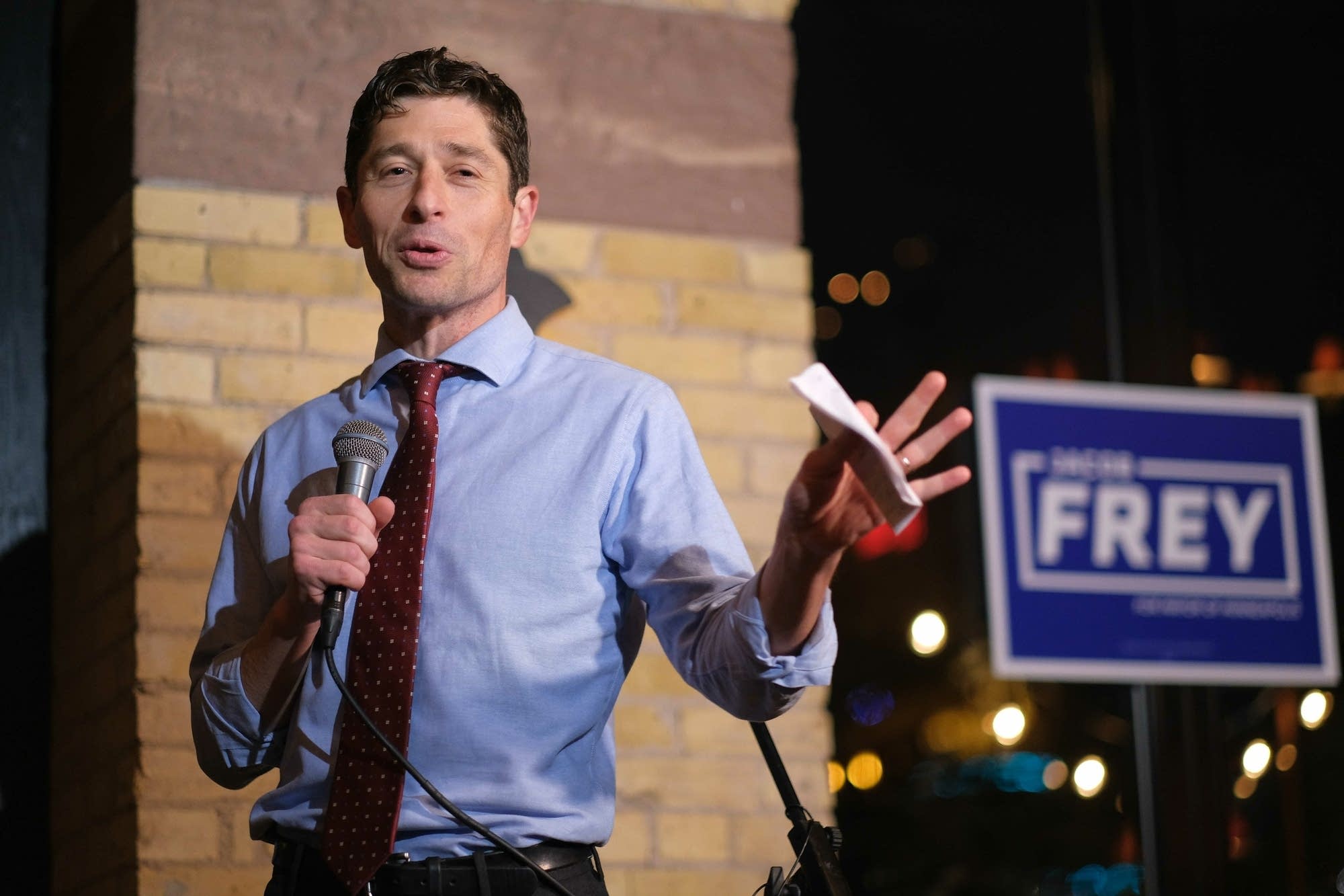 Minneapolis starts detail work for new 'strong mayor' structure | MPR News