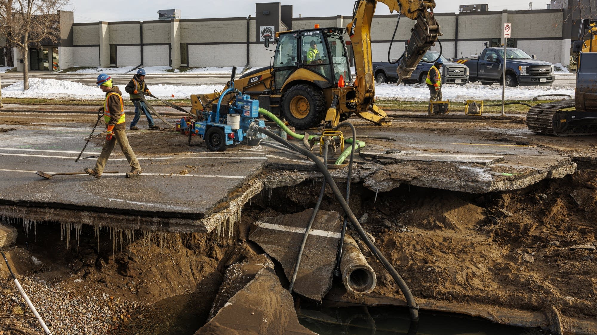 Boil water advisory lifted near major water main break in north ...
