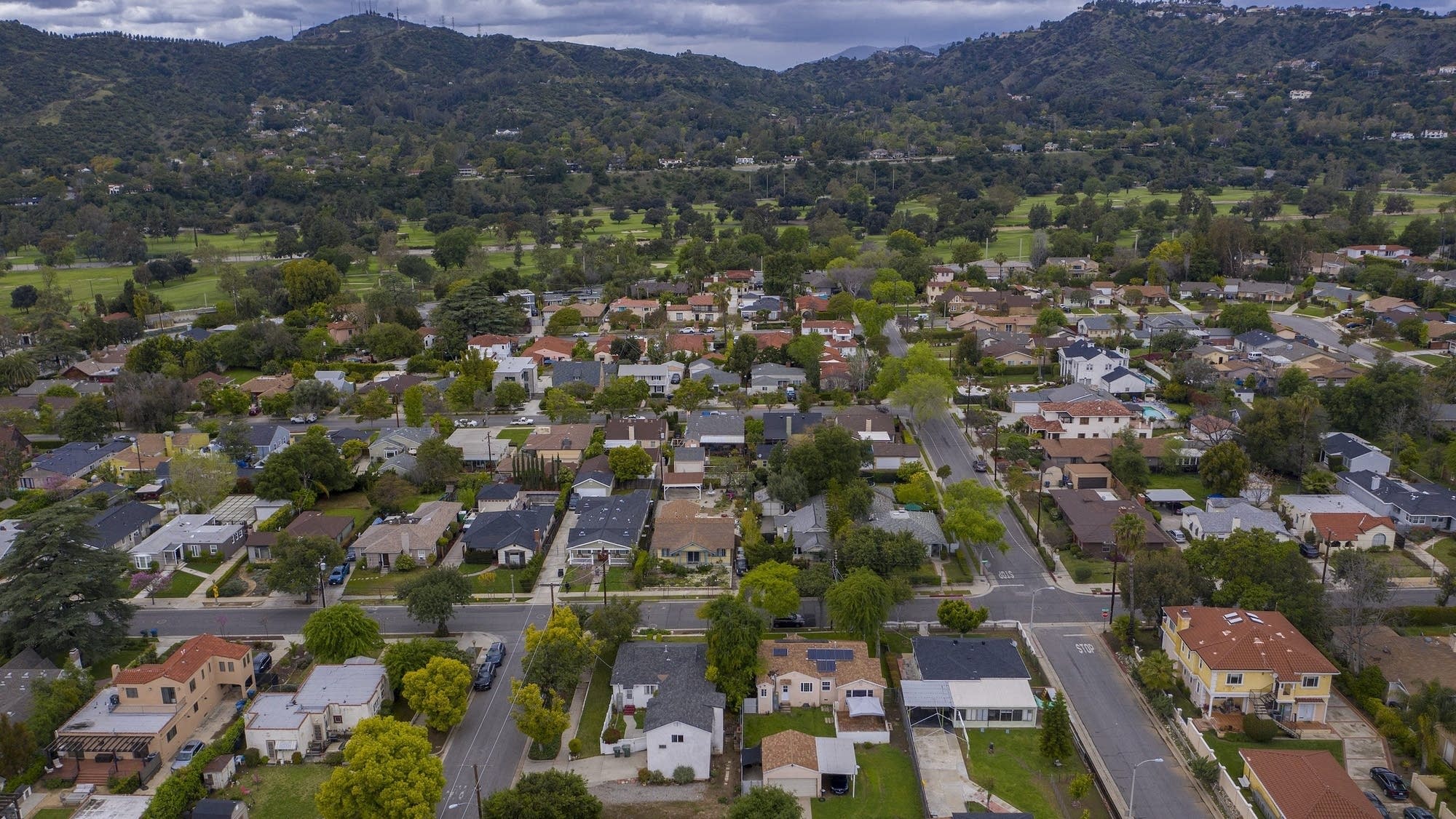 High rates are keeping equity-rich homeowners from using wealth ...