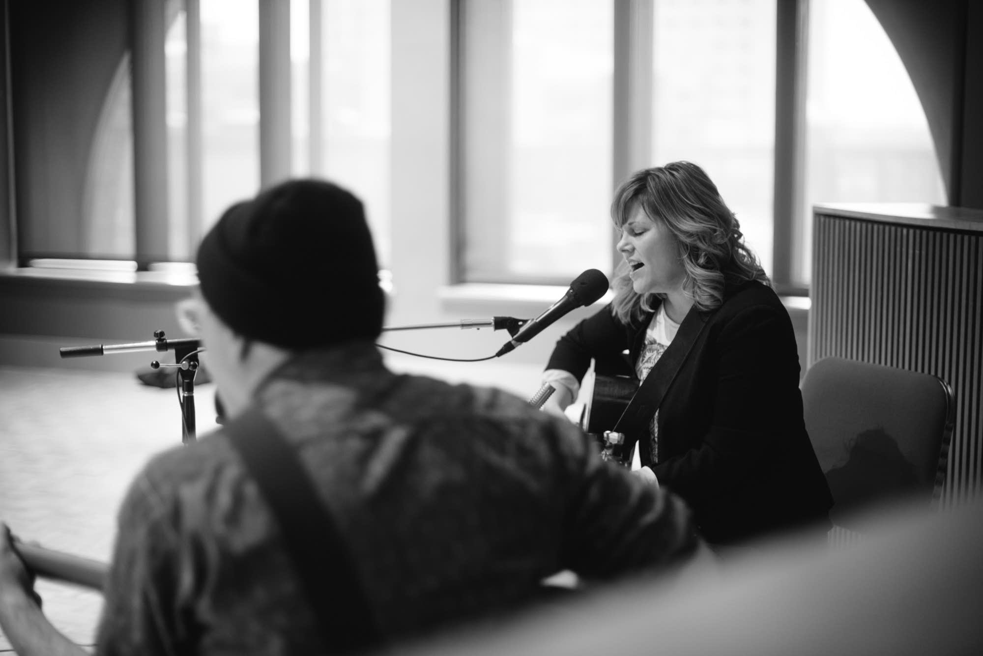 Vicky Emerson performs in the Radio Heartland studio