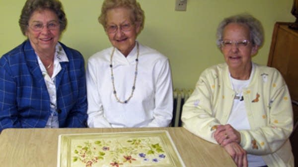 Newscut Flashback: The women of World War II | MPR News