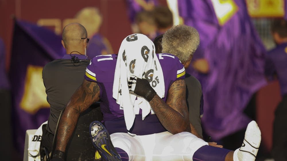 NFL uses AI to predict injuries, aiming to keep players healthier | MPR ...