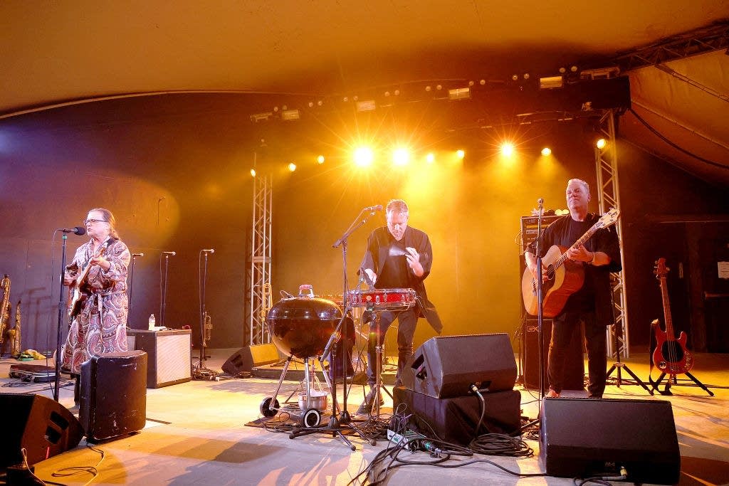 The Gig List for May 12: Violent Femmes; Emmy Woods; Mariah the Scientist