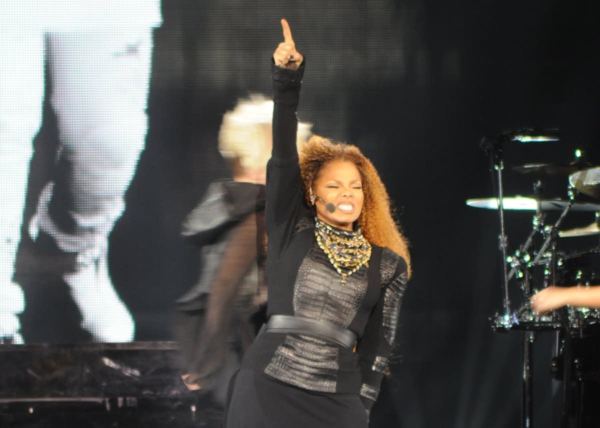 Review: Minneapolis celebrates Janet Jackson Day at Target Center