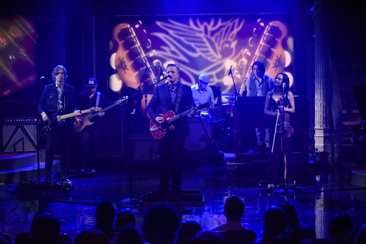 Watch Jason Isbell and the 400 Unit perform on 'The Late Show with ...