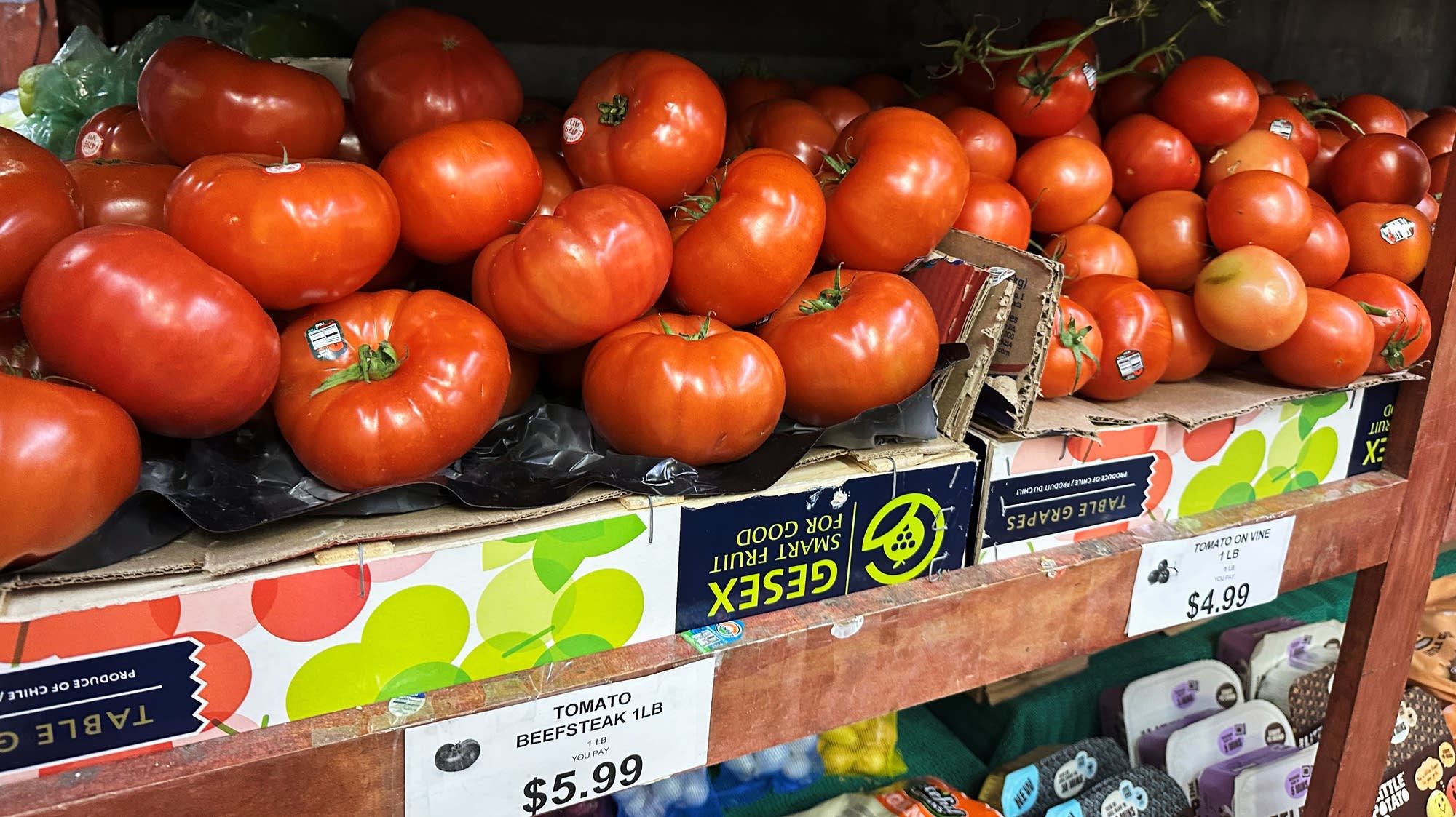 Tomatoes become latest symbol of America’s affordability squeeze | MPR News