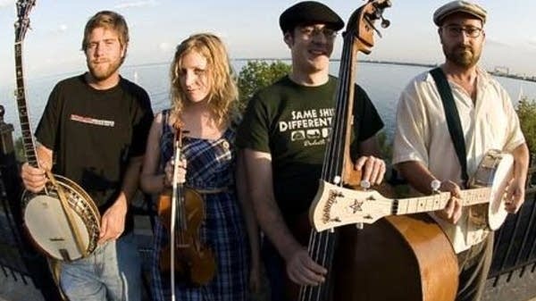 Two Many Banjos perform on Radio Heartland | MPR News