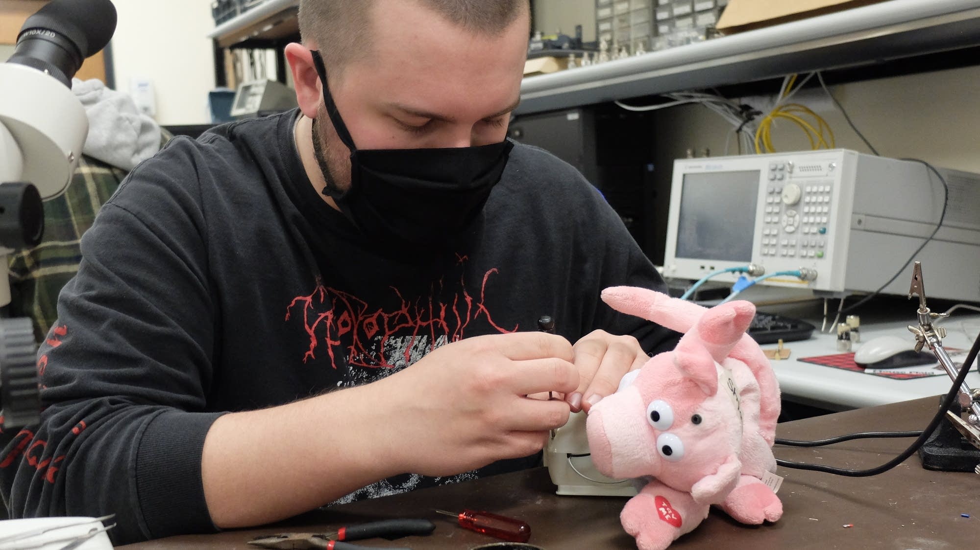 This holiday season, NDSU students are hacking toys so kids can play ...