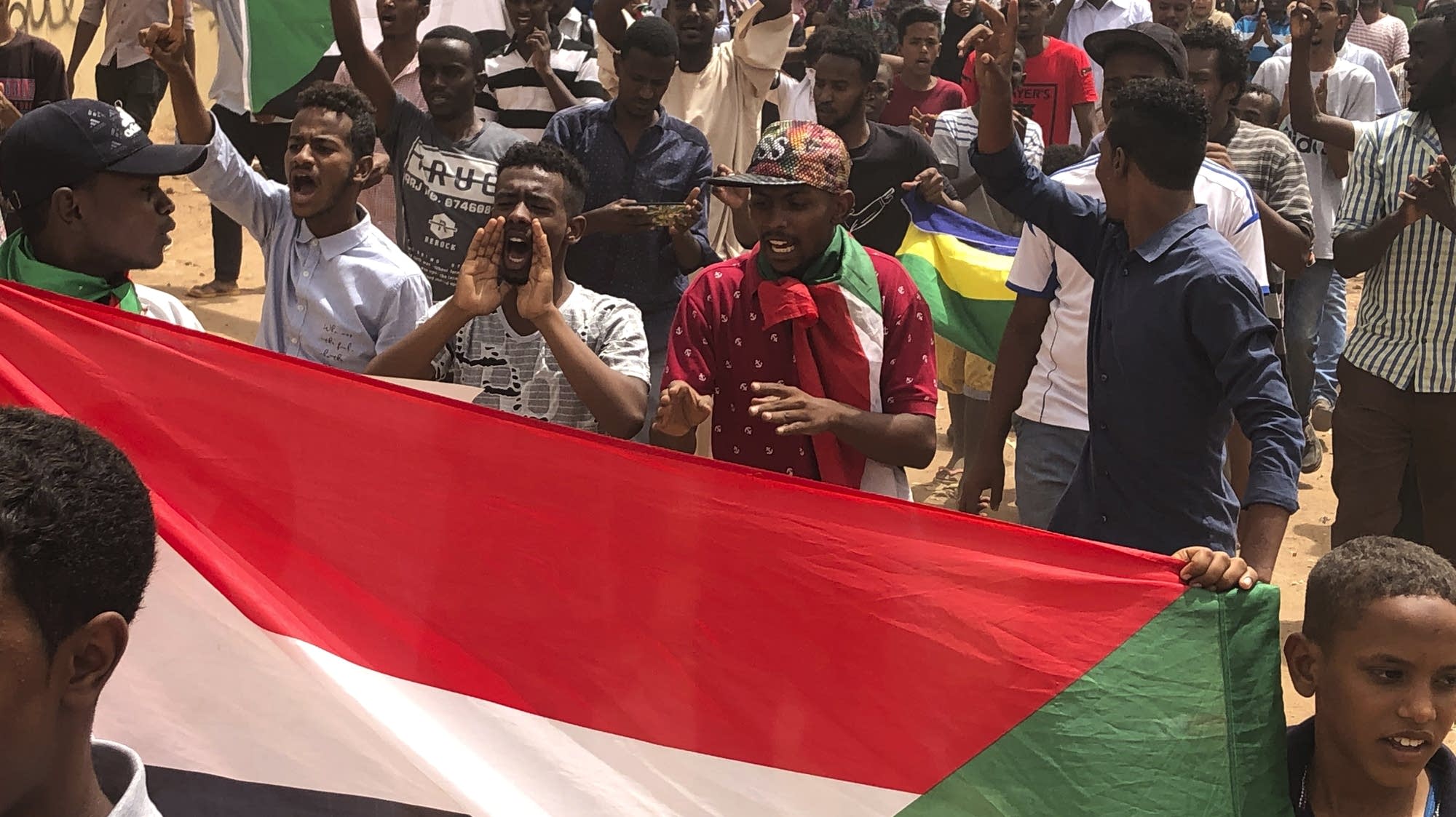 Tens of thousands protest military rule in Sudan | MPR News
