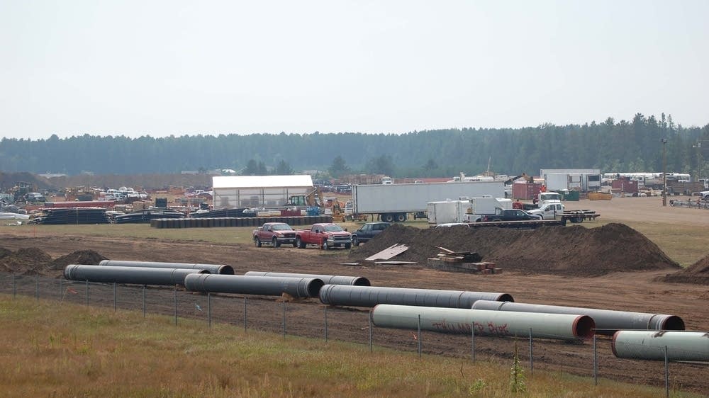 Oil pipeline pumping millions of dollars into area communities | MPR News