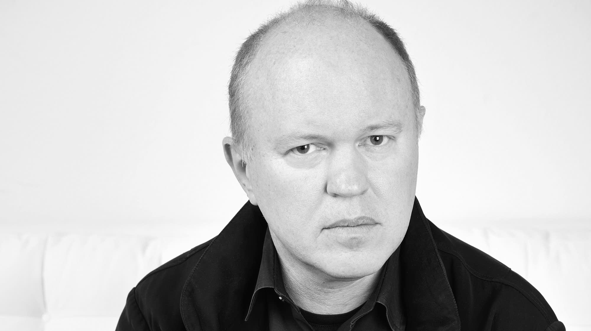 New Classical Tracks: Bluegrass banjo picking and Irish fiddle tunes ...