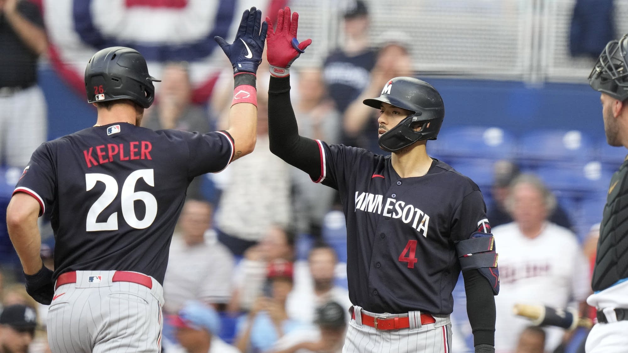 Kepler, Gallo homer early, unbeaten Twins rout Marlins 11-1 | MPR News