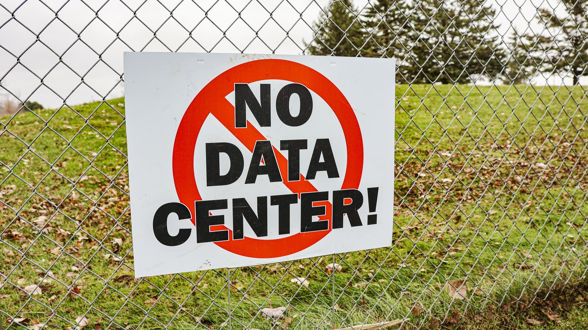 Water-guzzling data centers spark worries for Minnesota’s groundwater ...