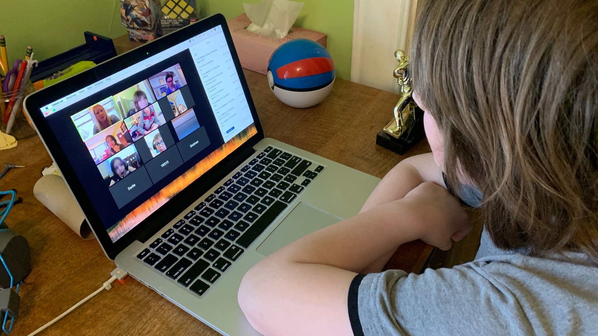 Parents balance home-schooling with work during health emergency | MPR News