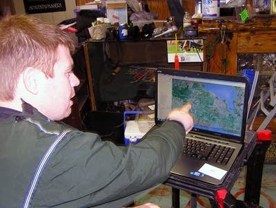 Plant fanatics climb up trees hunting for 'witch's brooms' | MPR News