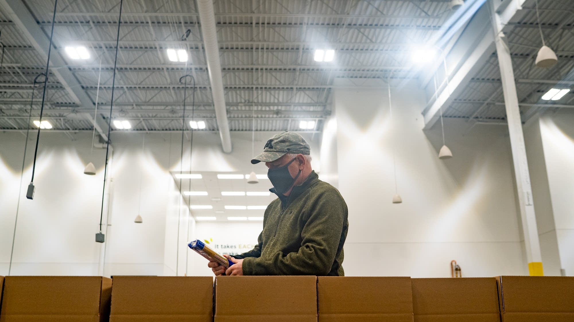 With hunger on rise, Walz says food relief is 'hand up' not 'handout ...