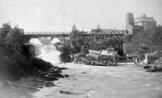 Photos: St. Anthony Falls and the changing Minneapolis riverfront ...