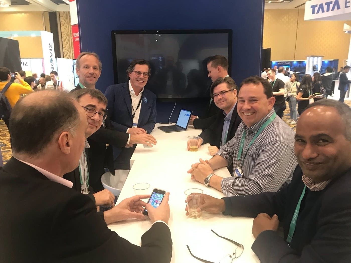 A Covid-infected attendee emerges from CES, a massive tech conference ...