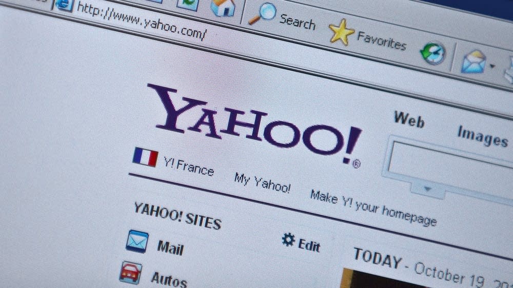 Yahoo CEO faces calls for ouster after inaccuracy | MPR News