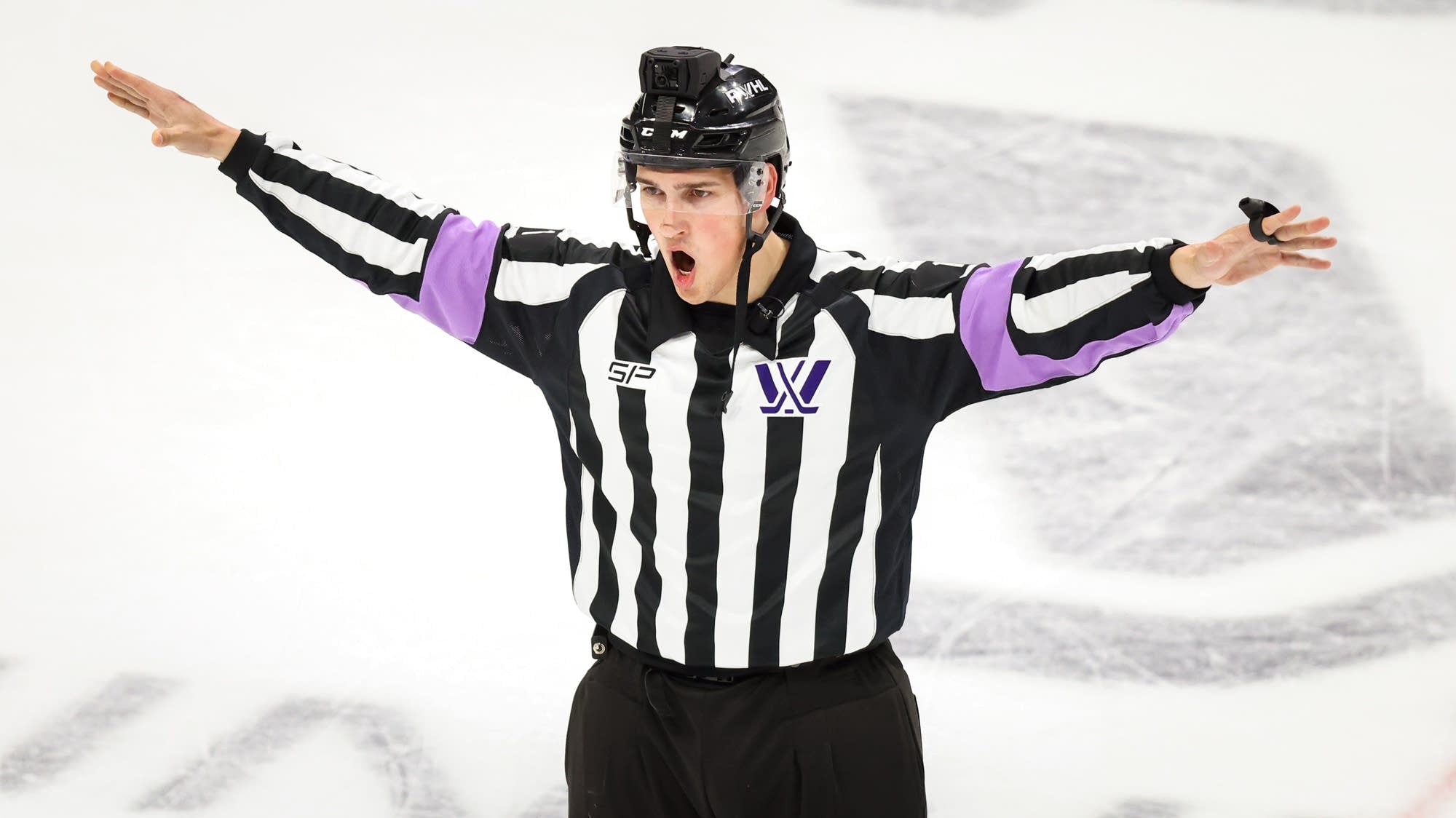 PWHL Minnesota stirs up controversy with draft pick, recent leadership ...