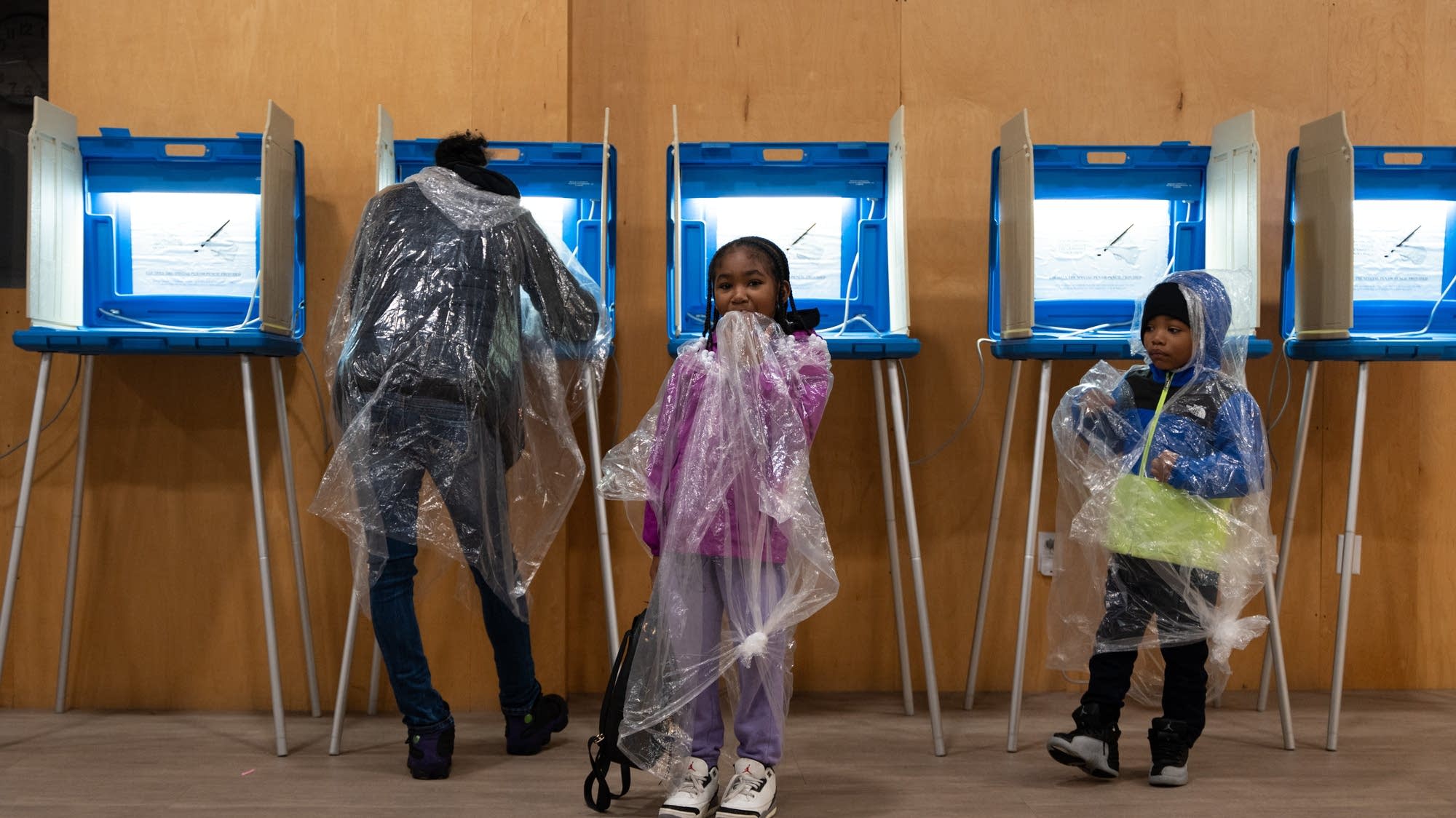Election Day photos: See inside polling places, watch parties across ...