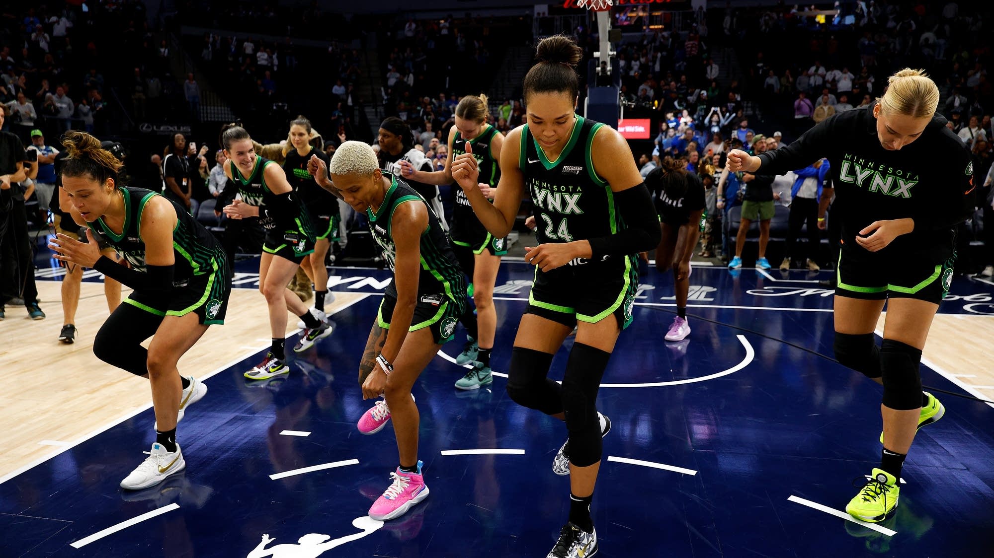 Minnesota Lynx fans hope Game 4 ends in a win — and a traditional team ...