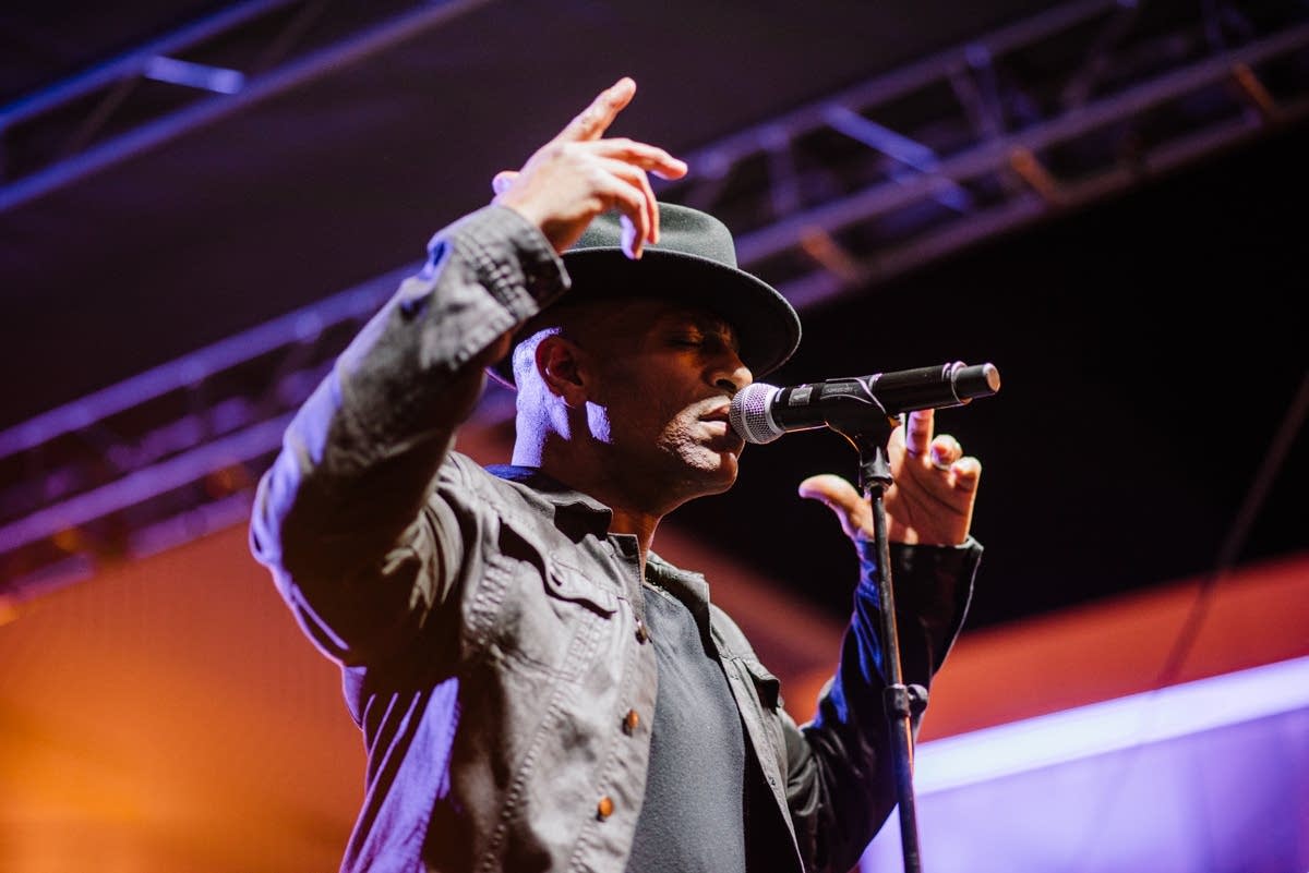 Julius Collins talks about upcoming Prince tributes with NPG members at ...