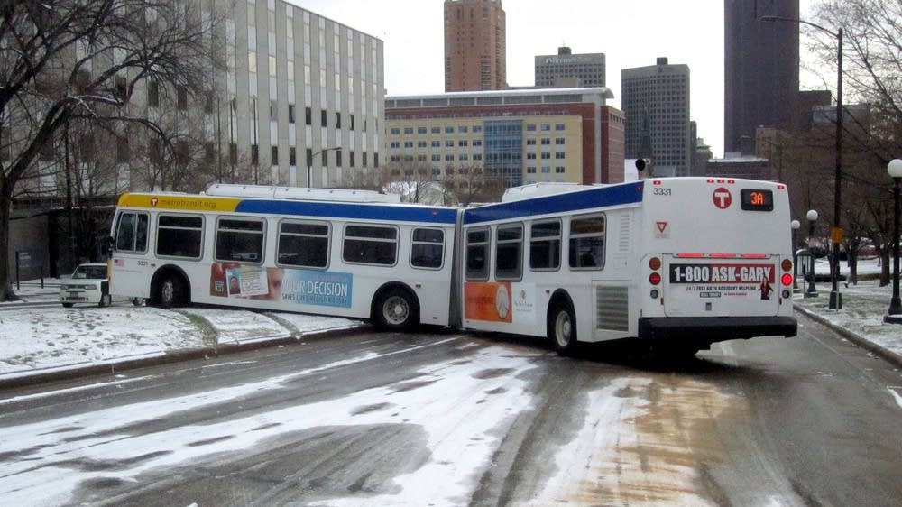 No injuries in Monday's icy commute | MPR News