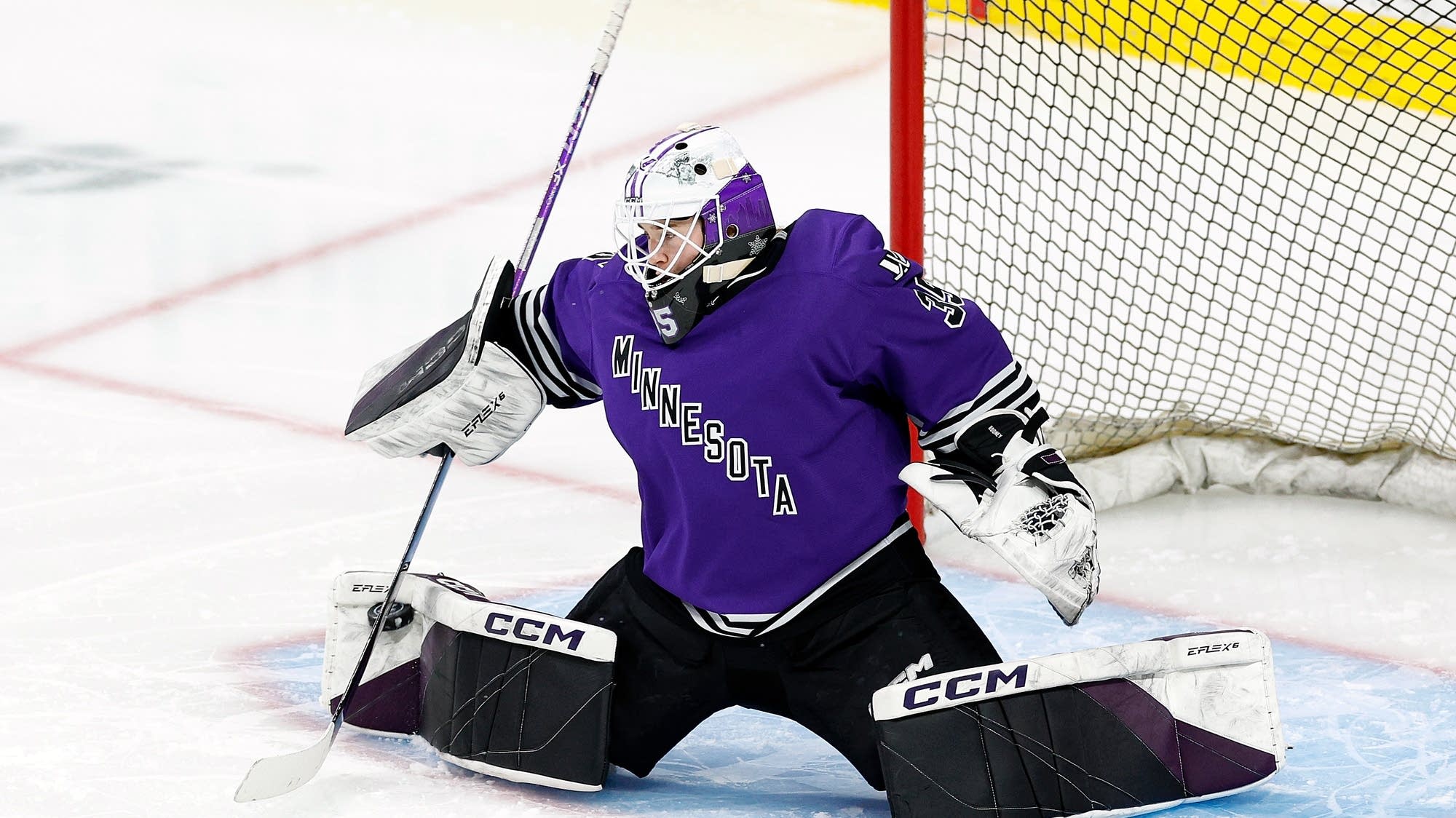 Minnesota Frost lose 2-1 to Toronto Sceptres | MPR News